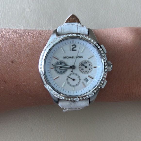 Michael Kors | Accessories | Michael Kors White Leather Watch | Poshmark
